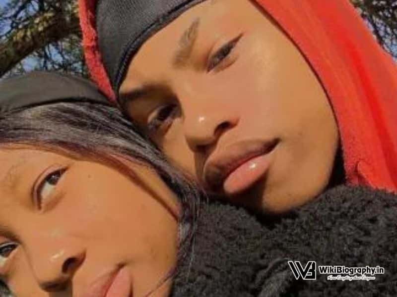 Donell Mbele: Wiki, Bio, Age, Career, Mother, Girlfriend, Abuse, Net Worth