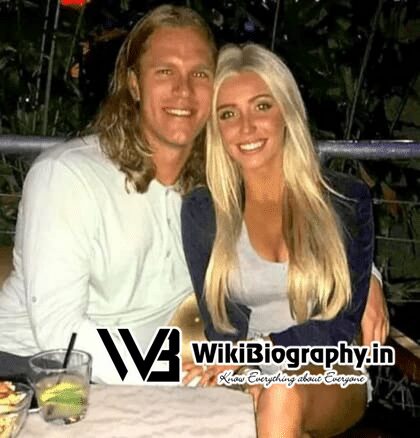 Alexandra Cooper: Wiki, Bio, Age, Height, Parents, Boyfriend, Net Worth