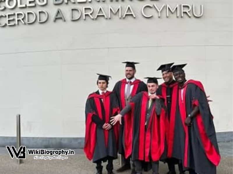 Calum Ross: Wiki, Bio, Age, Movies, TV Shows, Height, Net Worth