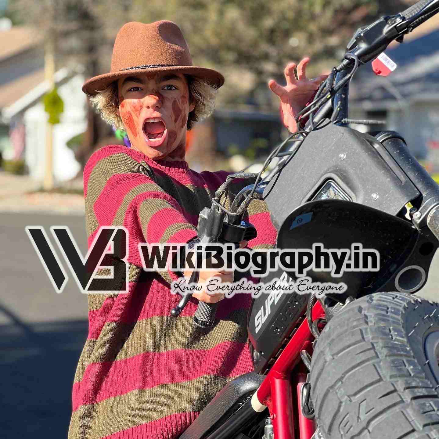 Malachi Barton: Wiki, Bio, Age, Birthdate, Parents, Disney Shows