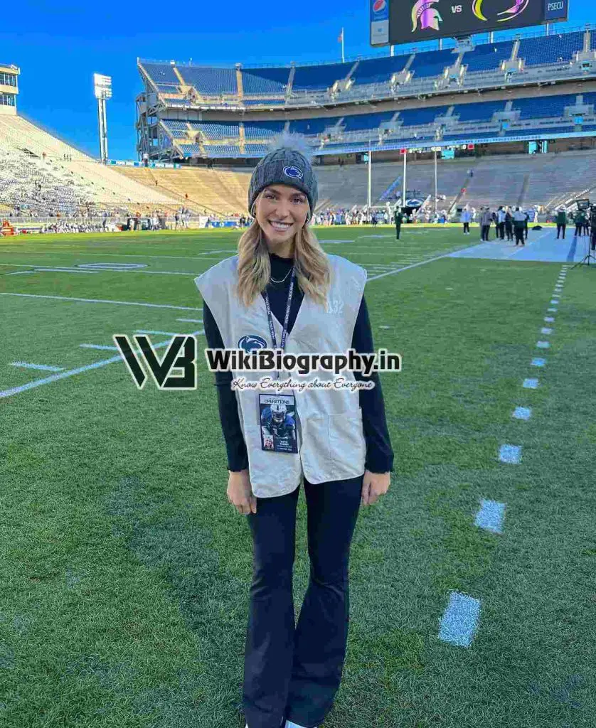 Katie Feeney: Wiki, Bio, Age, TikTok, Correspondent, NFL, College