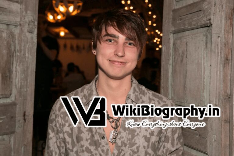 Colby Brock: Wiki, Bio, Age, Height, Family, Girlfriend, Real Name