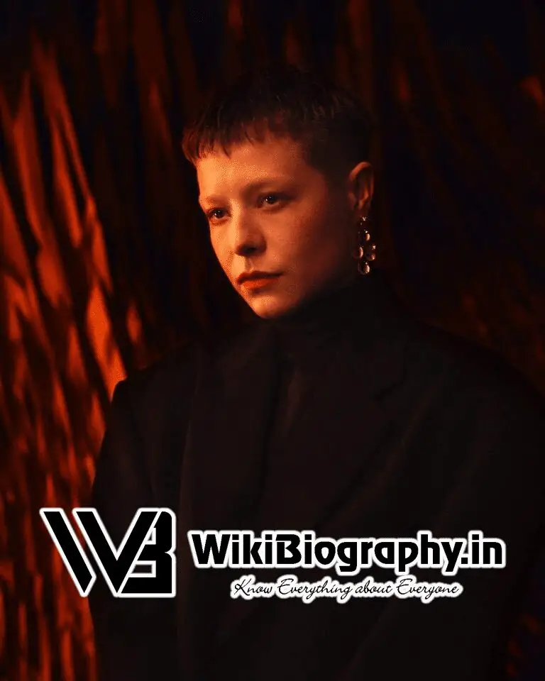 Emma D'Arcy: Wiki, Bio, Age, Height, Gender, Movies, Partner