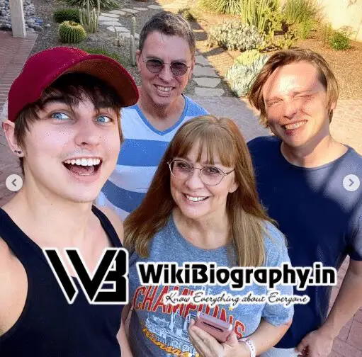 Colby Brock: Wiki, Bio, Age, Height, Family, Girlfriend, Real Name