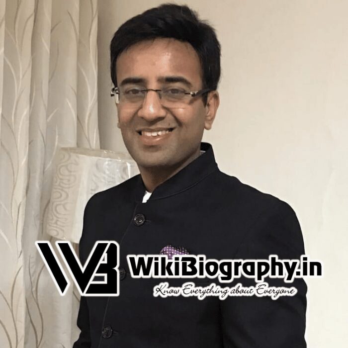 Amit Lodha: Wiki, Bio, Age, Parents, Education, IPS Officer, Wife