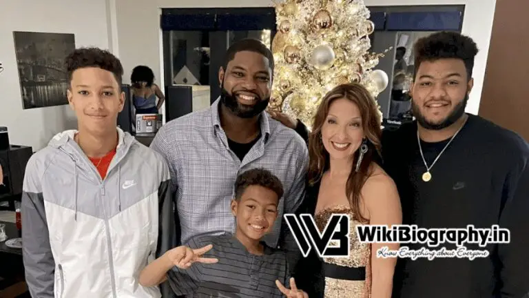 Byron Donalds: Wiki, Bio, Age, Career, Parents, Wife, Net Worth