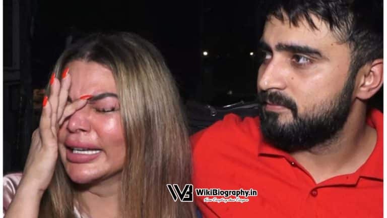 Adil Durrani: Wiki, Bio, Age, Career, Wife, News, Income, Instagram