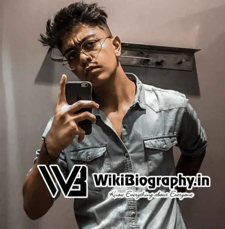 Tirth Parsana: Wiki, Bio, Age, Height, Girlfriend, Real Name, Net Worth