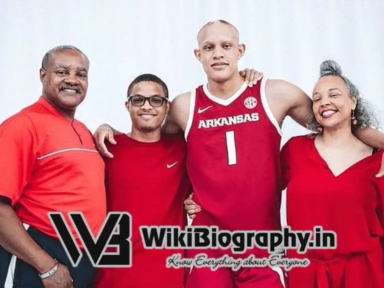 Jordan Walsh: Wiki, Bio, Age, Height, Family, Birthday, Net Worth