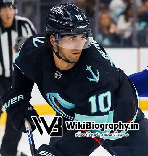 Matty Beniers: Wiki, Bio, Age, Height, Family, Girlfriend, Stats