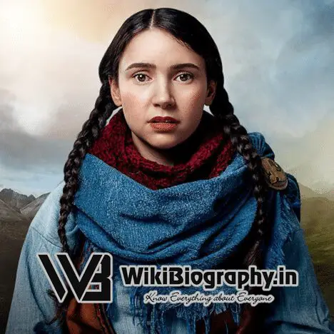 Phoenix Cross: Wiki, Bio, Age, Height, Tattoo, Boyfriend, Family