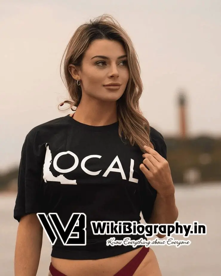 Who is Rosie Moore? Wiki, Bio, Age, Height, Career, Boyfriend