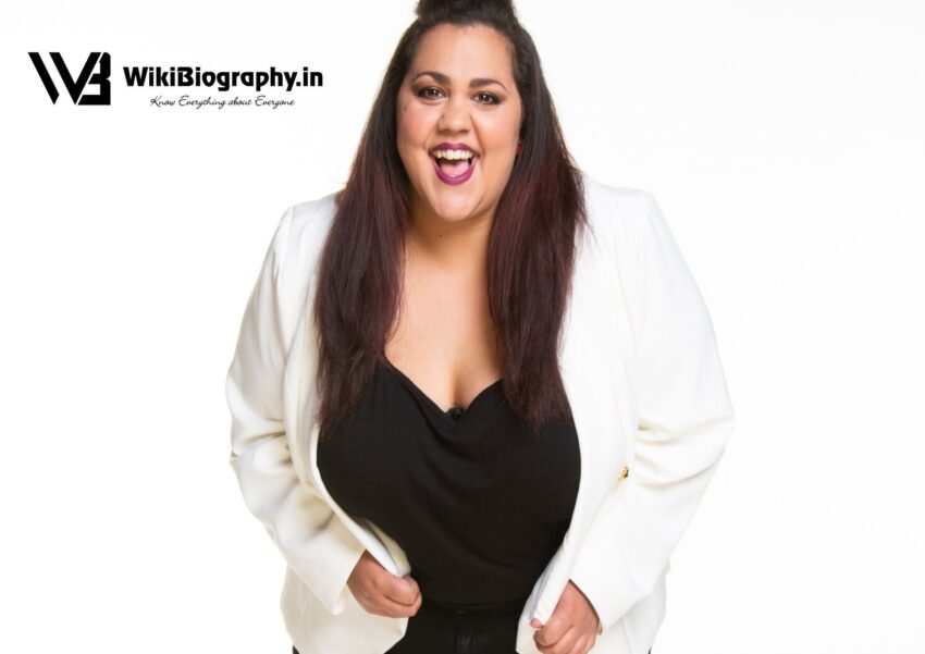 Steph Tisdell: Wiki, Bio, Age, Comedian, TV Shows, Boyfriend