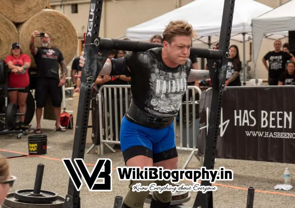 Victoria Long: Wiki, Bio, Age, Powerlifter, Strongwoman, Career