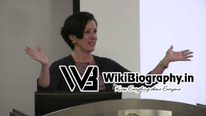 Valerie Bauerlein: Wiki, Bio, Age, Education, Parents, Husband