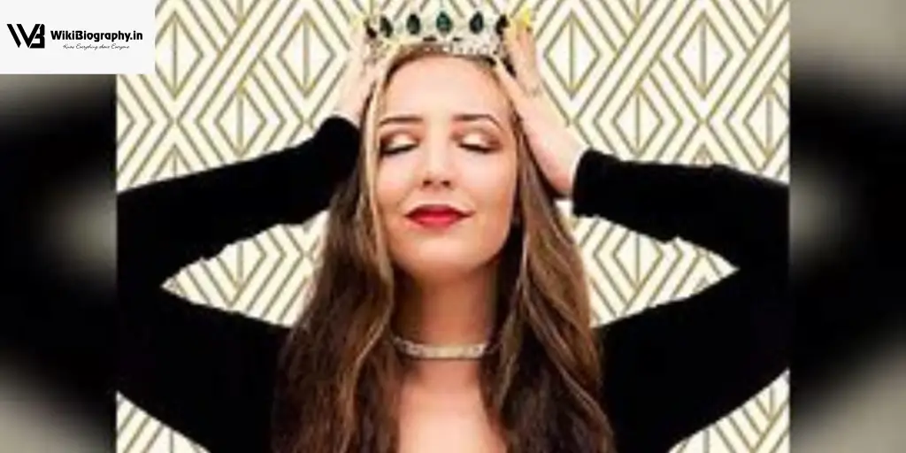 Laura Lee Watts: Wiki, Bio, Age, Net Worth, TikTok, Husband