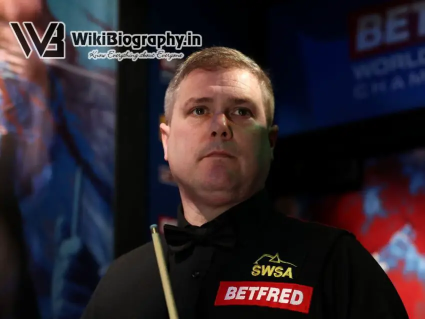 Robert Milkins: Wiki, Bio, Age, Net Worth, Girlfriend, Family