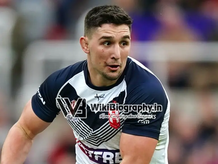 Victor Radley: Wiki, Bio, Age, Family, Girlfriend, Salary, Height