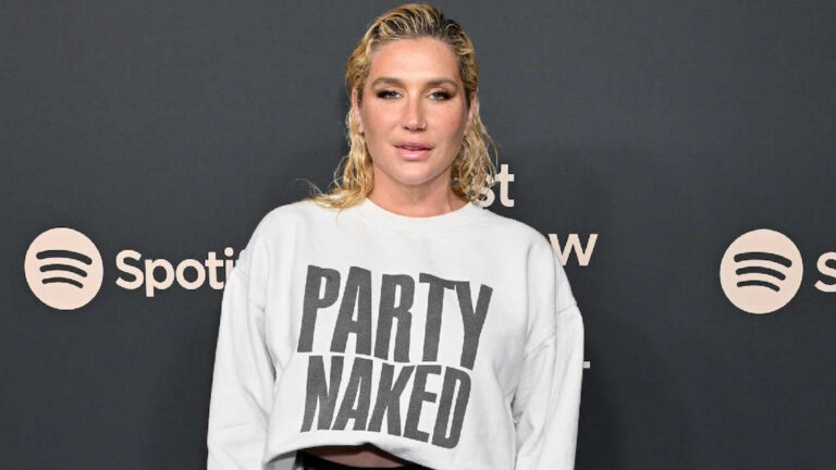 Kesha: Wiki, Bio, Age, Height, Parents, Husband, Songs, Net Worth
