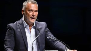 Stan Grant: Wiki, Bio, Age, Books, Mother, Family, Wife, illness