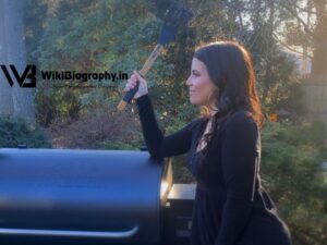 Who is Michelle Lundstrom? Wiki, Bio, Age, Career, Husband