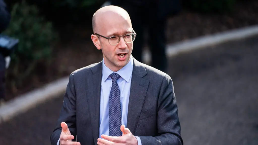 Ian Sams ─ Wiki, Bio, Age, Wife, Family, Education, Wedding