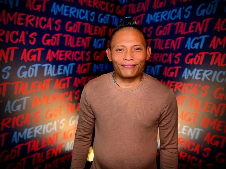 Roland Abante: Wiki, Bio, Age, Filipino, Singer, Ethnicity, Wife