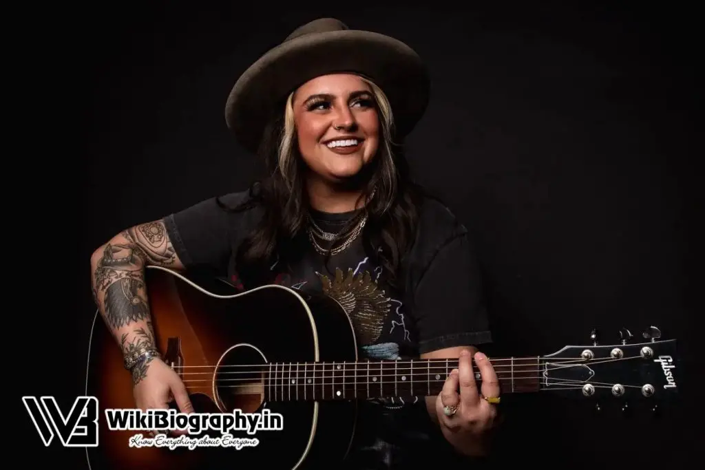 Taylor Austin Dye: Wiki, Bio, Age, Husband, Net Worth, Songs