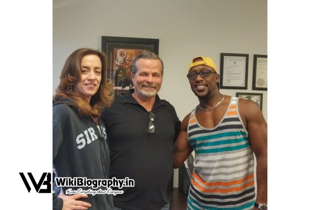 Eleanor Kerrigan: Wiki, Bio, Age, Wrestling, Comedy, Net Worth