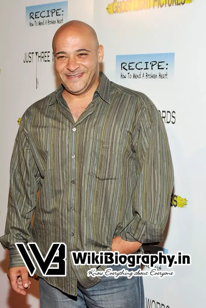 Mike Batayeh: Wiki, Bio, Age, Height, Movies, Wife, Death