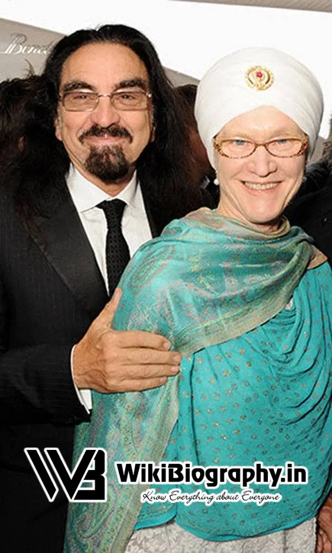 Peggy Ann Farrar (George DiCaprio's Wife): Wiki, Bio, Age, Parents