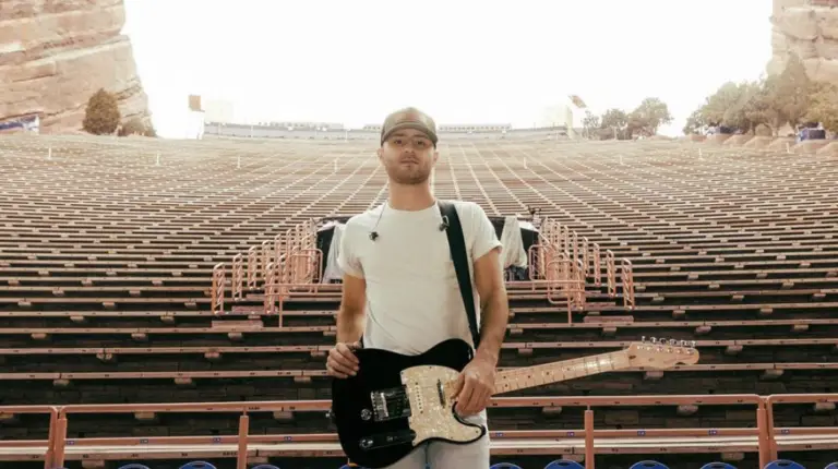 Greylan James: Wiki, Bio, Age, Girlfriend, The Voice, Net Worth