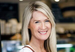 Simmone Logue: Wiki, Bio, Age, Ethnicity, Husband, Kids, Pies