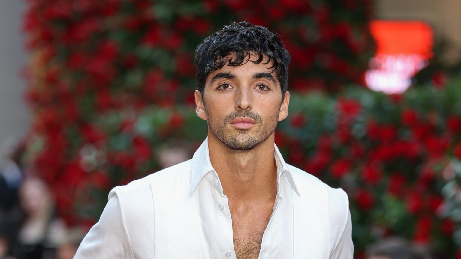 Taylor Zakhar Perez: Wiki, Bio, Age, Height Birthday, Height in Feet