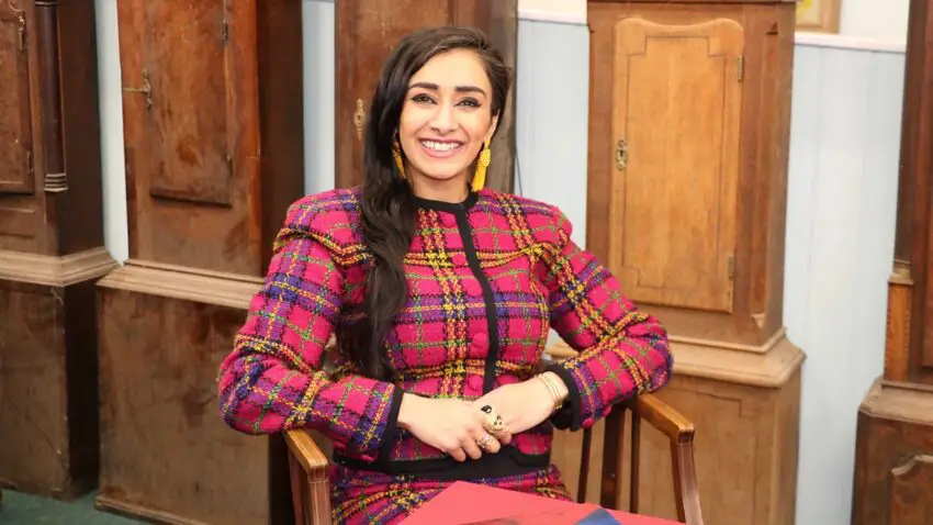 Roo Irvine: Wiki, Bio, Age, Family, Parents, Real Name, Net Worth