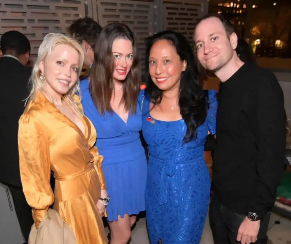 Noelle Dunphy: Wiki, Bio, Age, Husband, Married, Net Worth