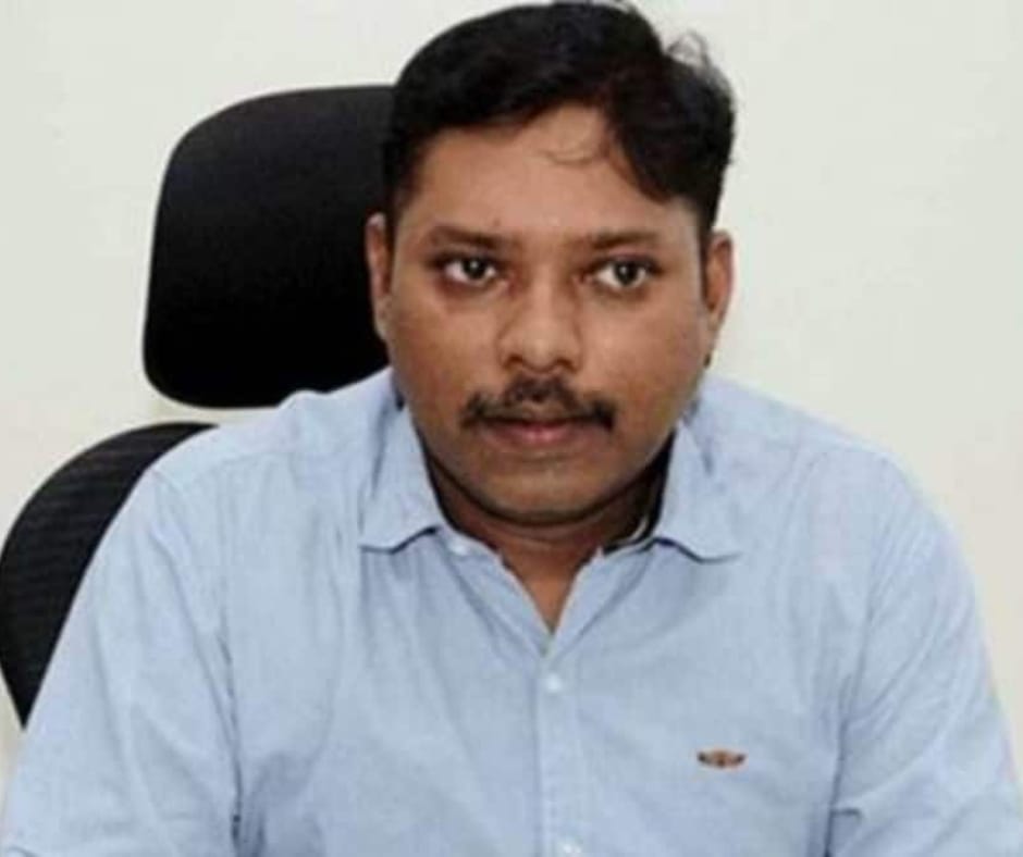 Sasikanth Senthil IAS: Wiki, Bio, Age, Parents, Wife, Net Worth