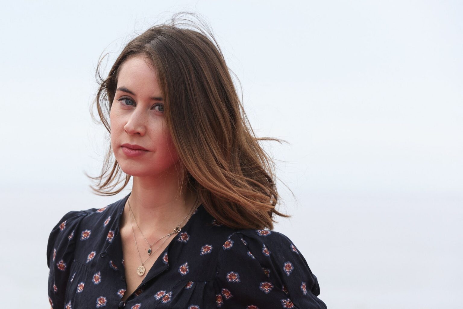 Liz Kingsman: Wiki, Bio, Height, Age, Husband, Show, Family