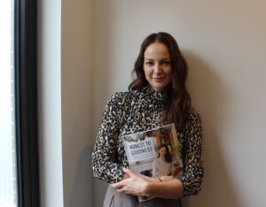 Christine Tizzard: Wiki, Bio, Age, Husband, Height, Net Worth