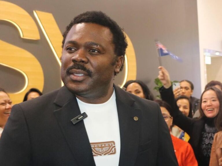 Pastor John Anosike: Wiki, Bio, Age, Family, Ethnicity, Books, Wife ...