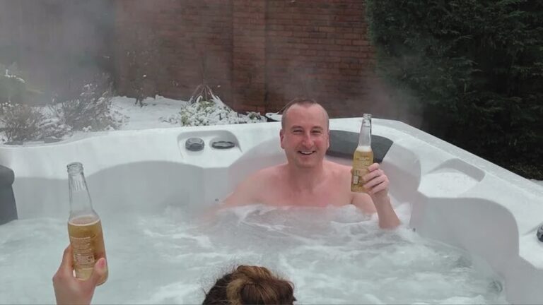 Top 13 Celebrities With Luxurious Jacuzzi Setups