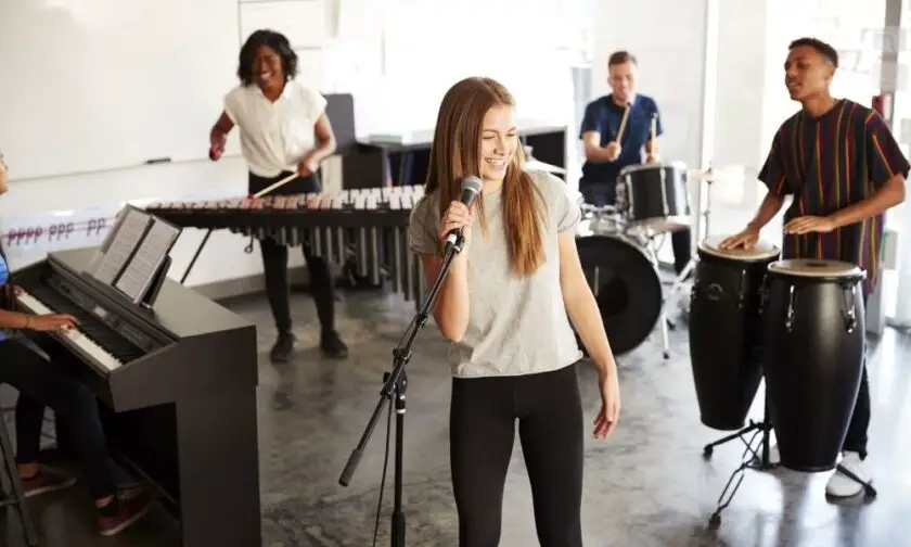 How to Start a Band as a Teenager: A Beginner's Guide