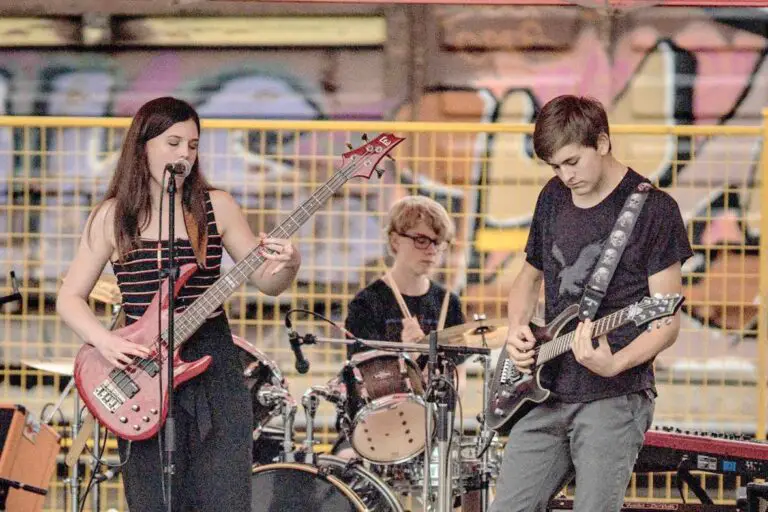 How to Start a Band as a Teenager: A Beginner's Guide