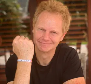 Jordan Matter Age, Wife, Family & Biography