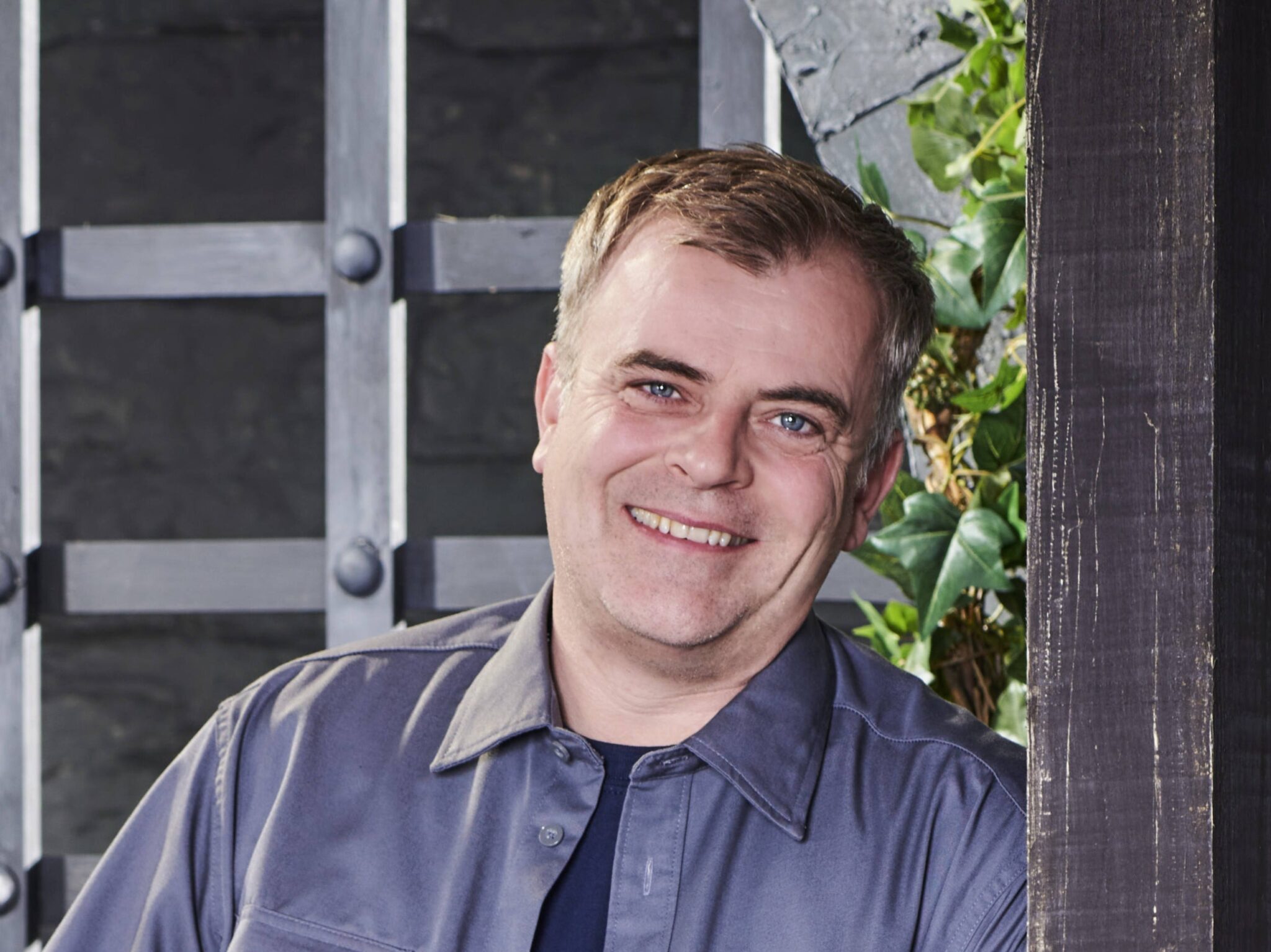 Simon Gregson's Net Worth in 2025: What to Expect
