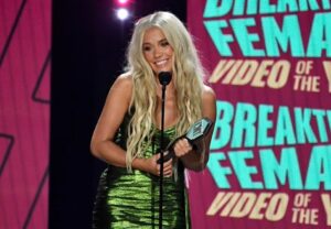 Megan Moroney Age, Height, Wikipedia, Husband & Net Worth