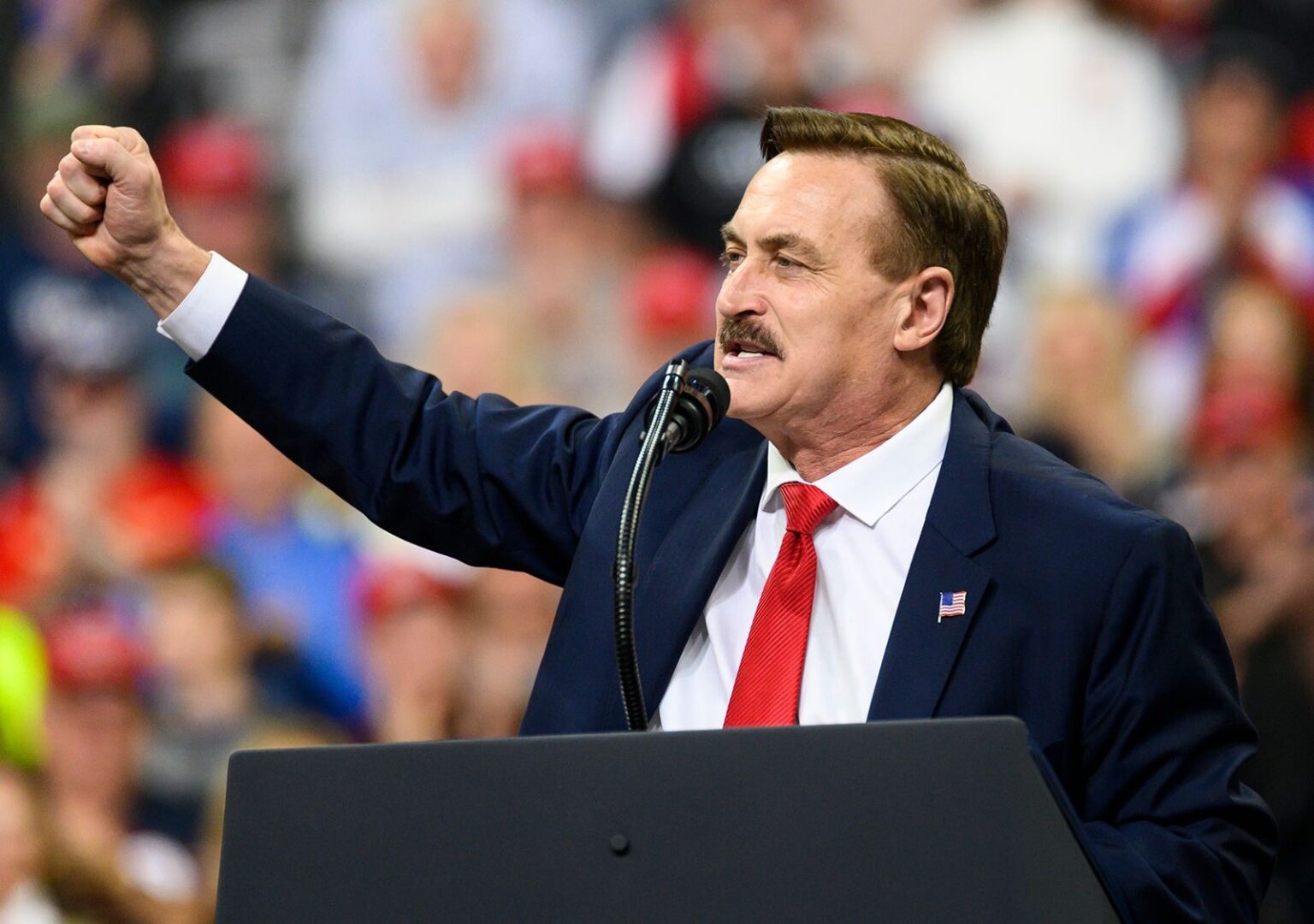 Mike Lindell Age, Wife, Family & Biography