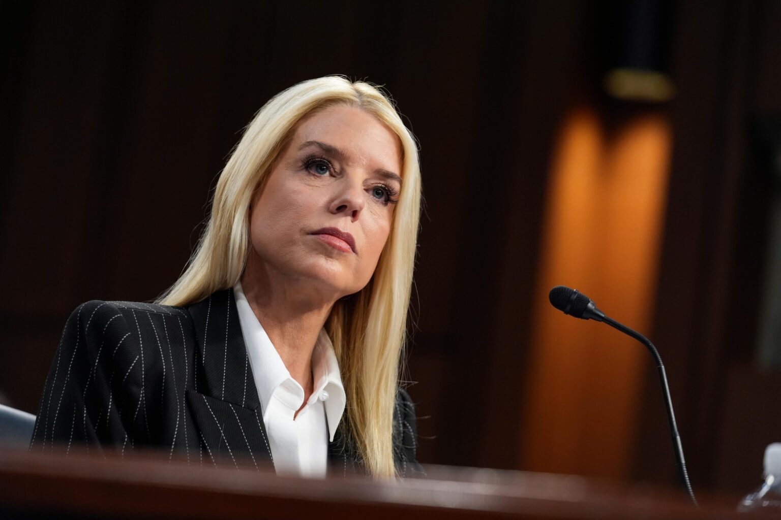Pam Bondi Education, Controversy, Age, Religion, children, Wiki & Net Worth